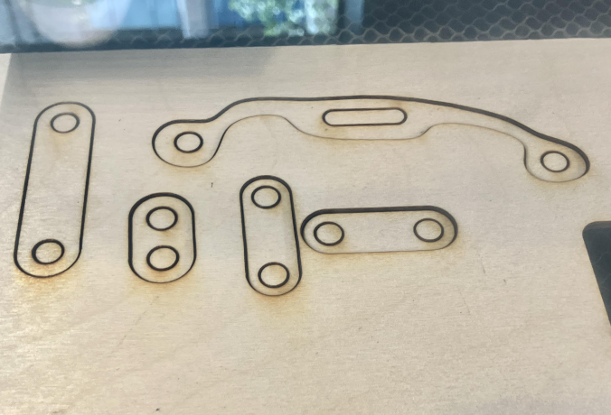 finger bars in laser cutter – Duke Summer STEM Academy